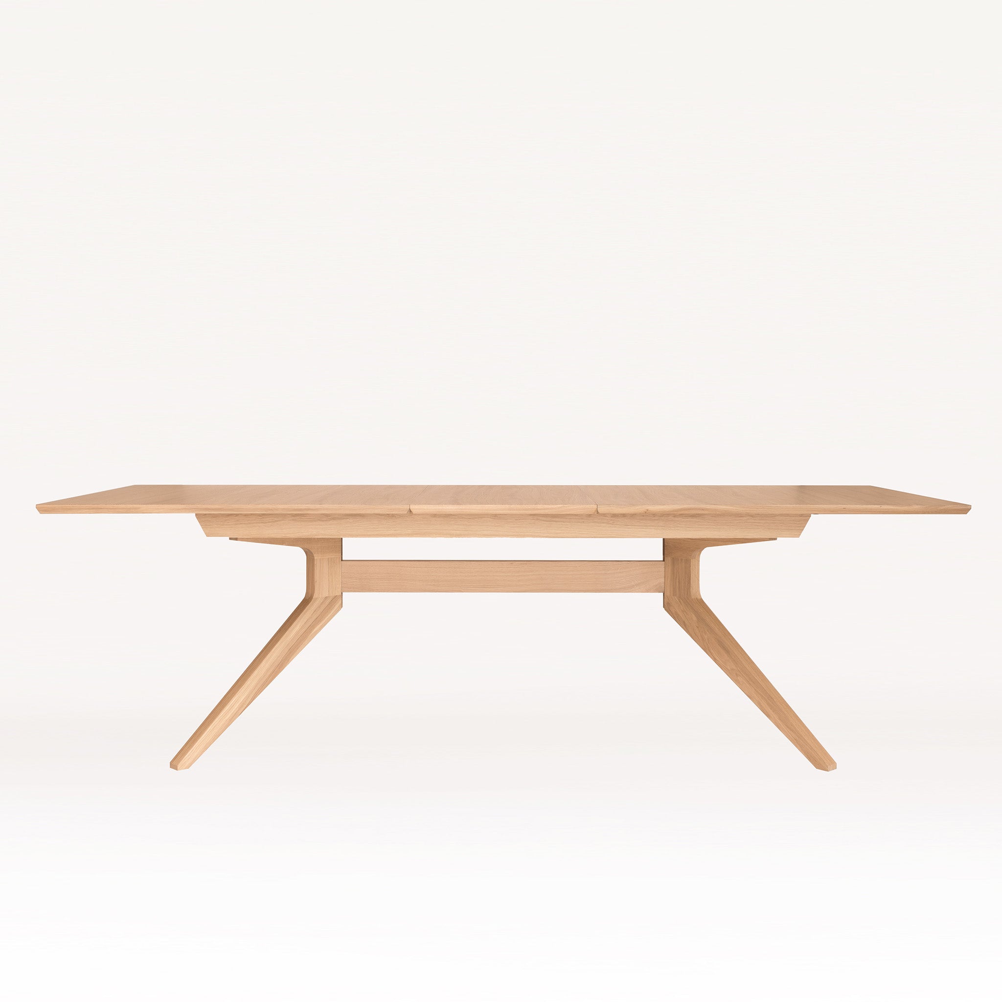 Cross Extending Table By Matthew Hilton — haus®