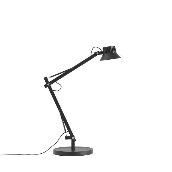 Dedicate Table Lamp by Thomas Bentzen — haus®