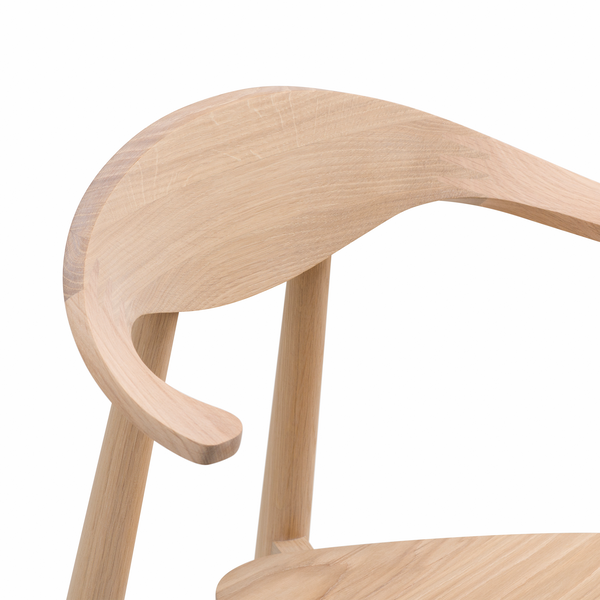 Manta Chair by Matthew Hilton — haus®